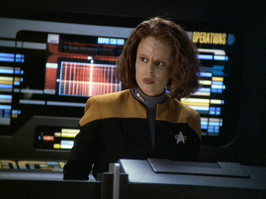 B’Elanna Torres - Star Trek: Voyager Character Biography and Images ...